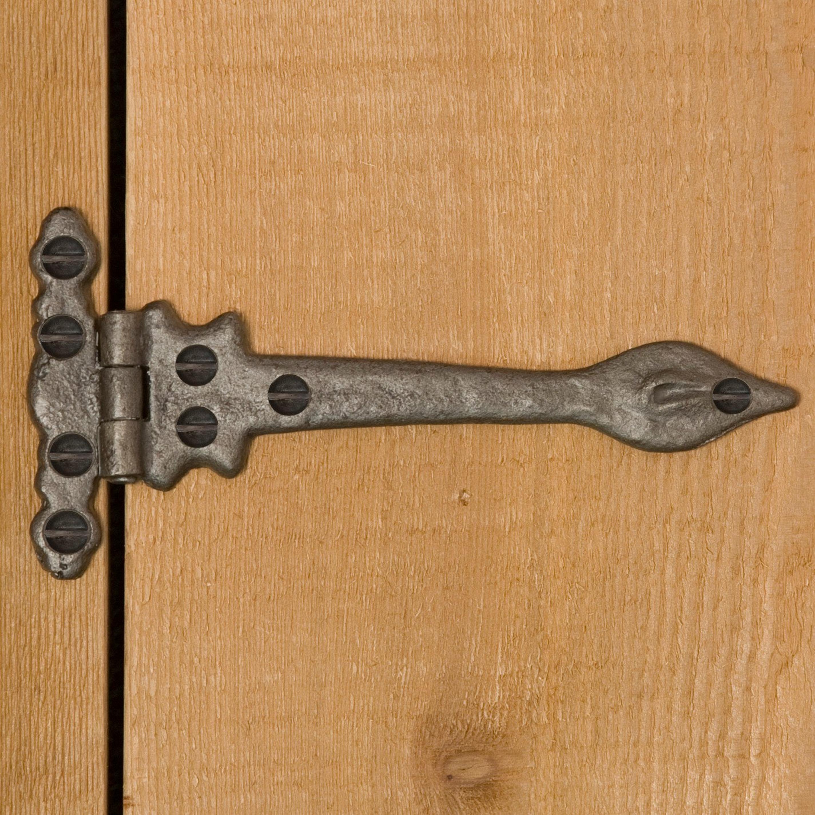 Large Traditional Cast Iron Strap Hinge - Beeswax Iron | Signature Hardware