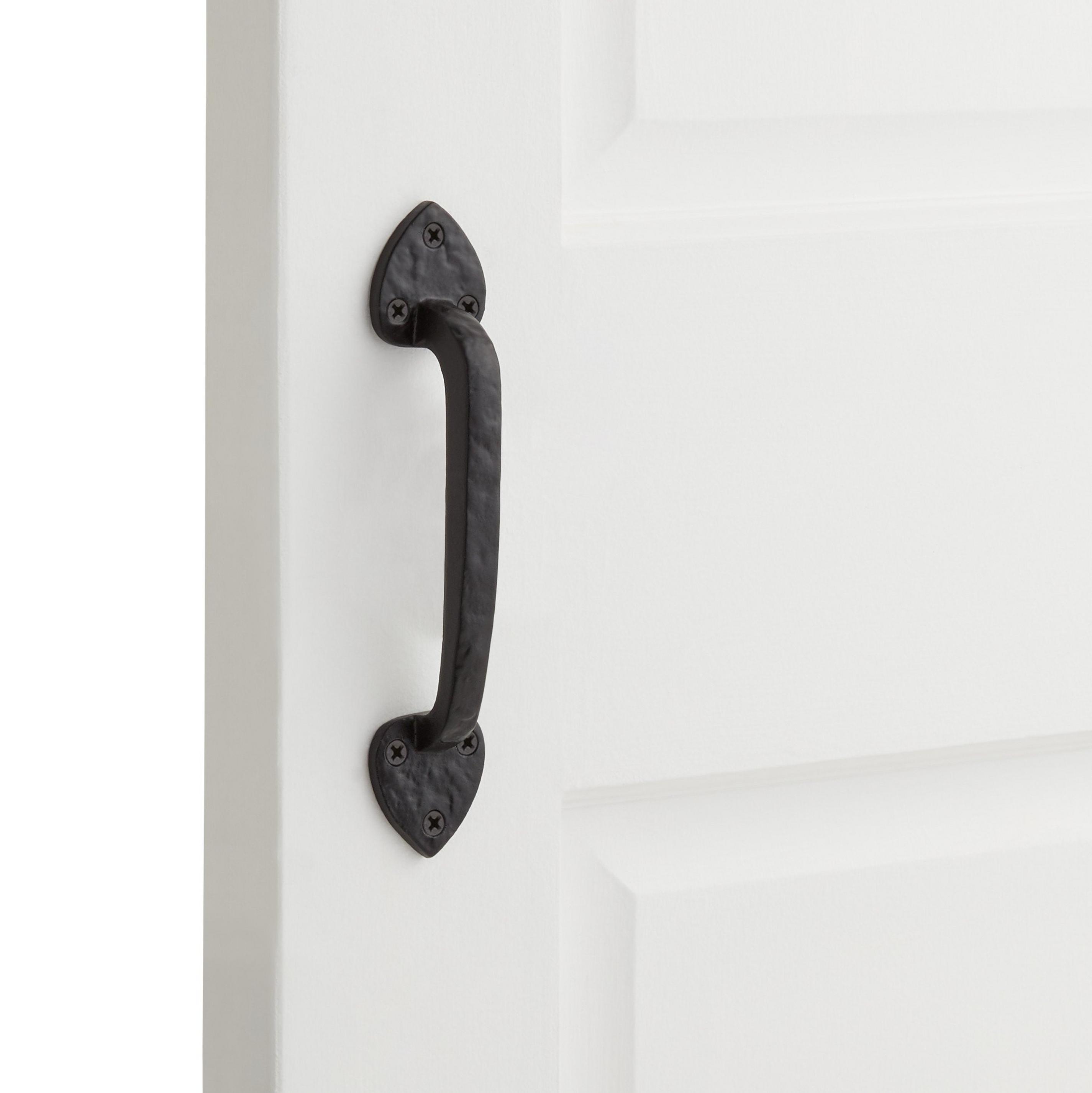 Angled Cast Iron Spade Pull | Signature Hardware