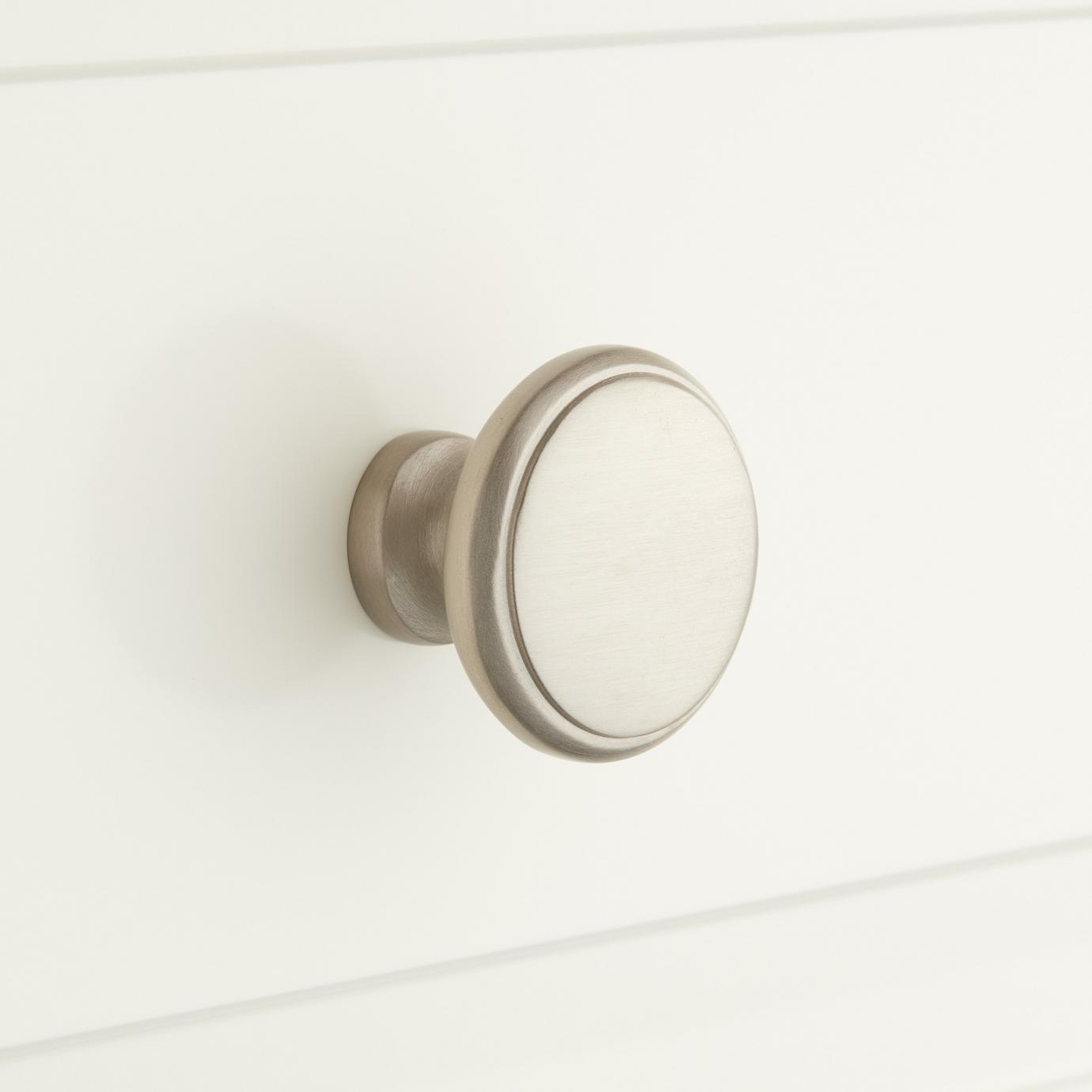Cabinet Knobs, Kitchen Cabinet Knobs | Signature Hardware