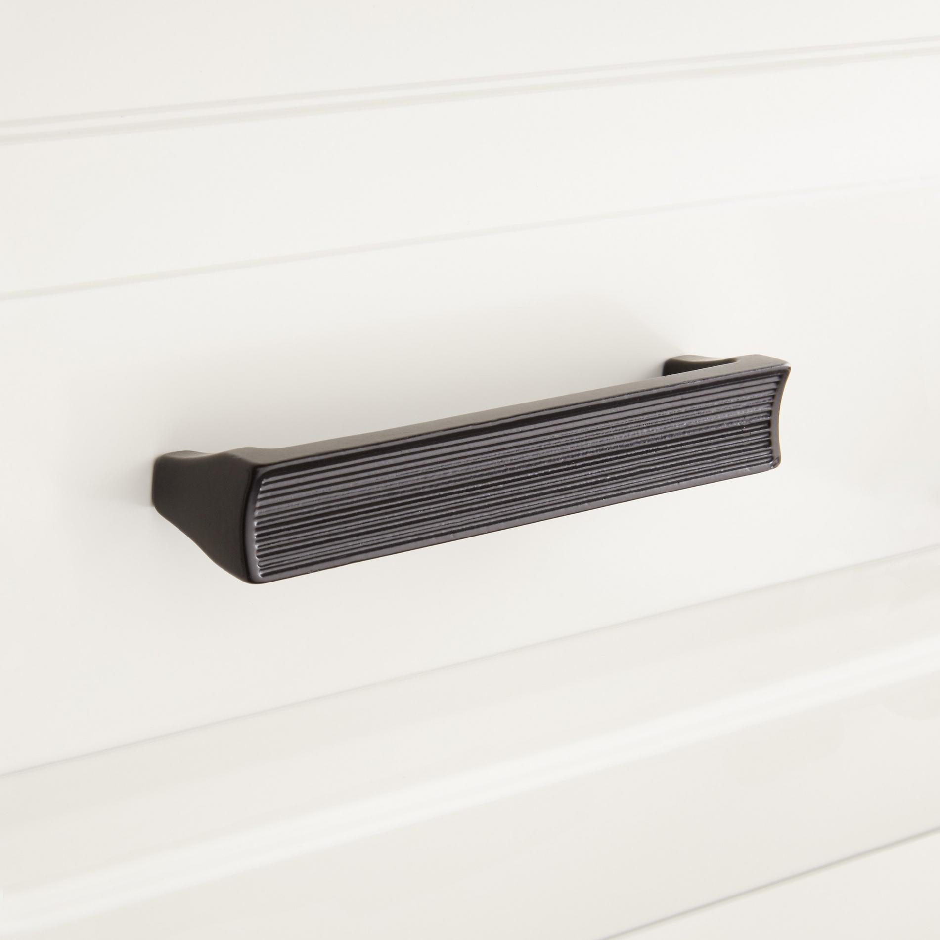 Hadey Iron Cabinet Pull | Signature Hardware