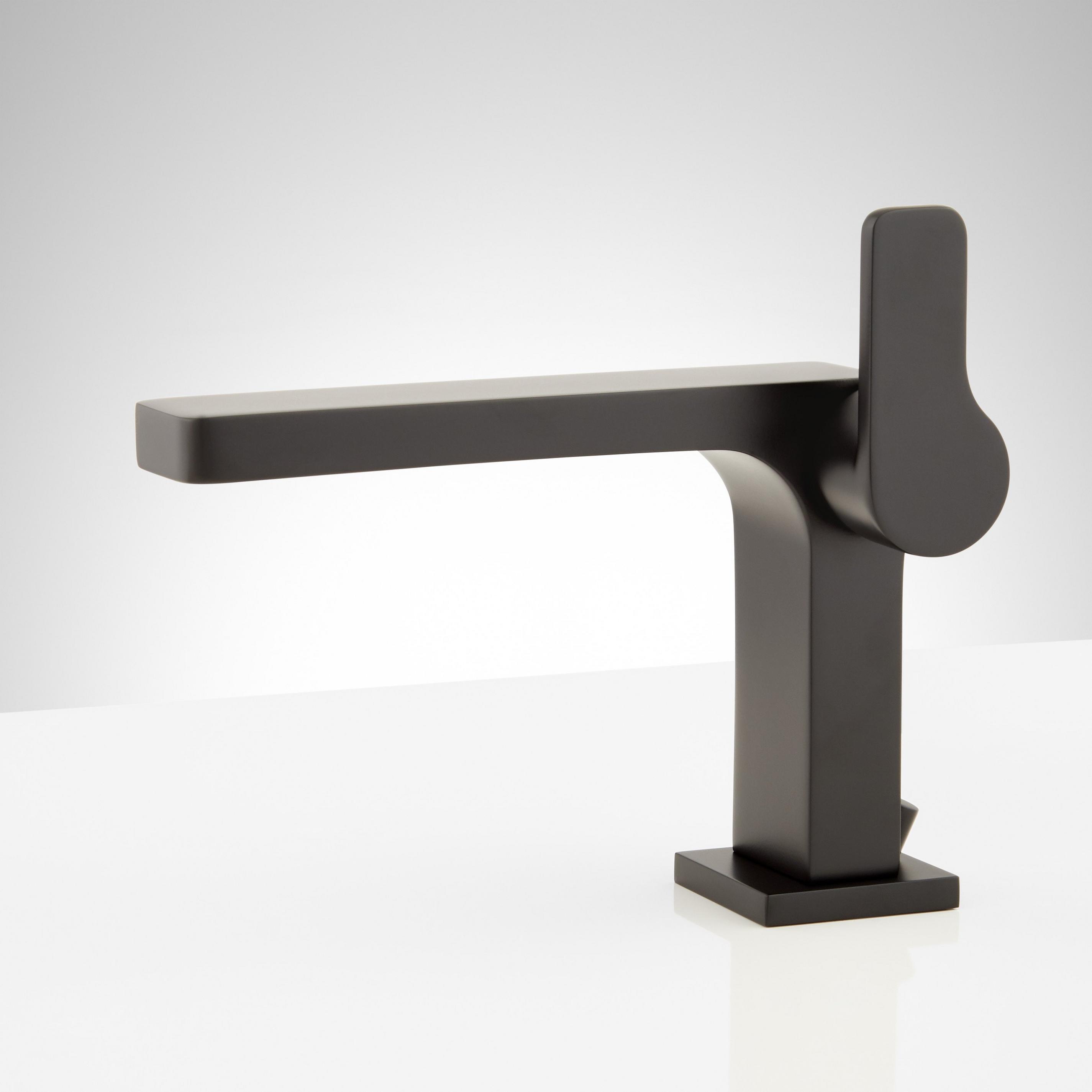Hibiscus Single-Hole Bathroom Faucet | Signature Hardware