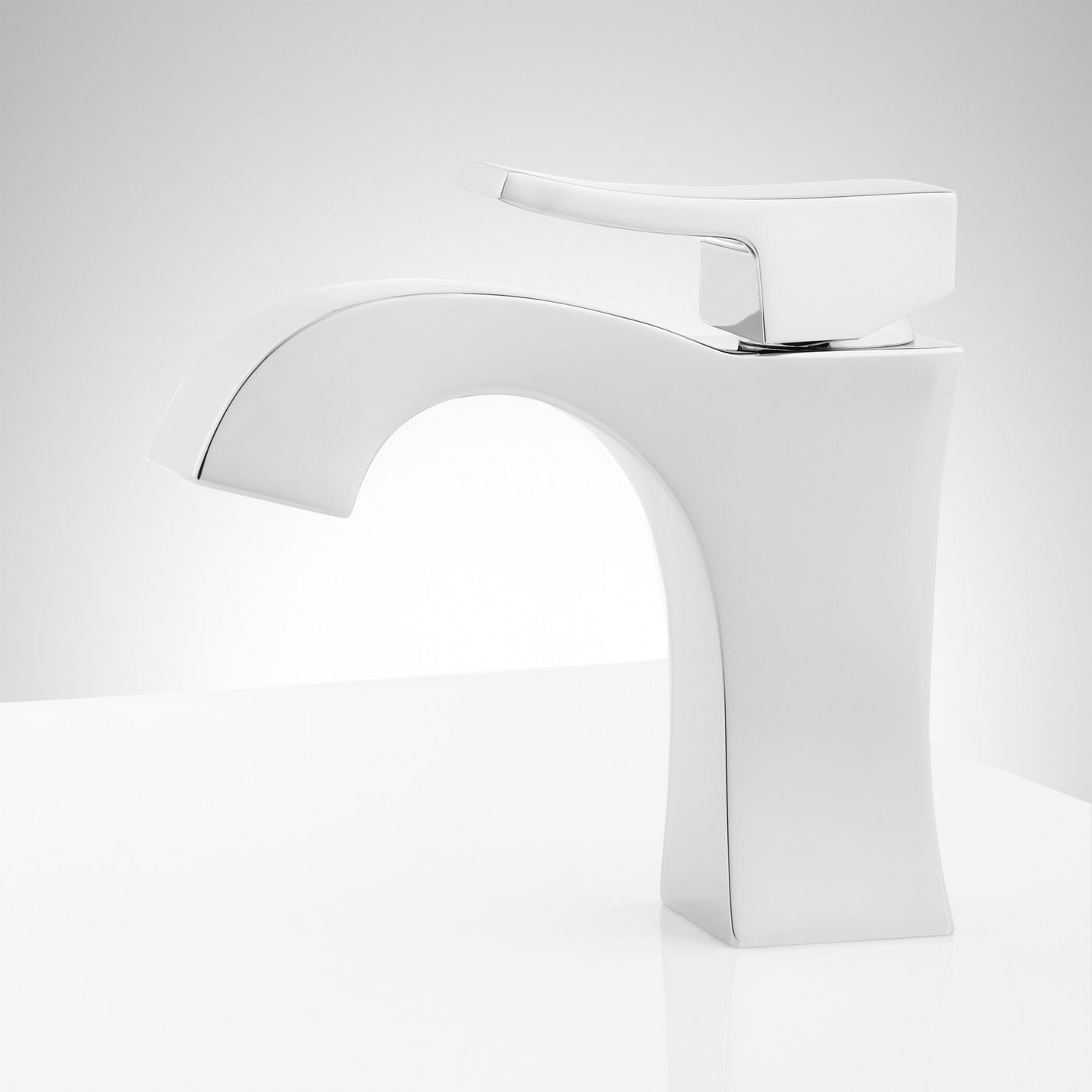Vilamonte Single-Hole Bathroom Faucet | Signature Hardware
