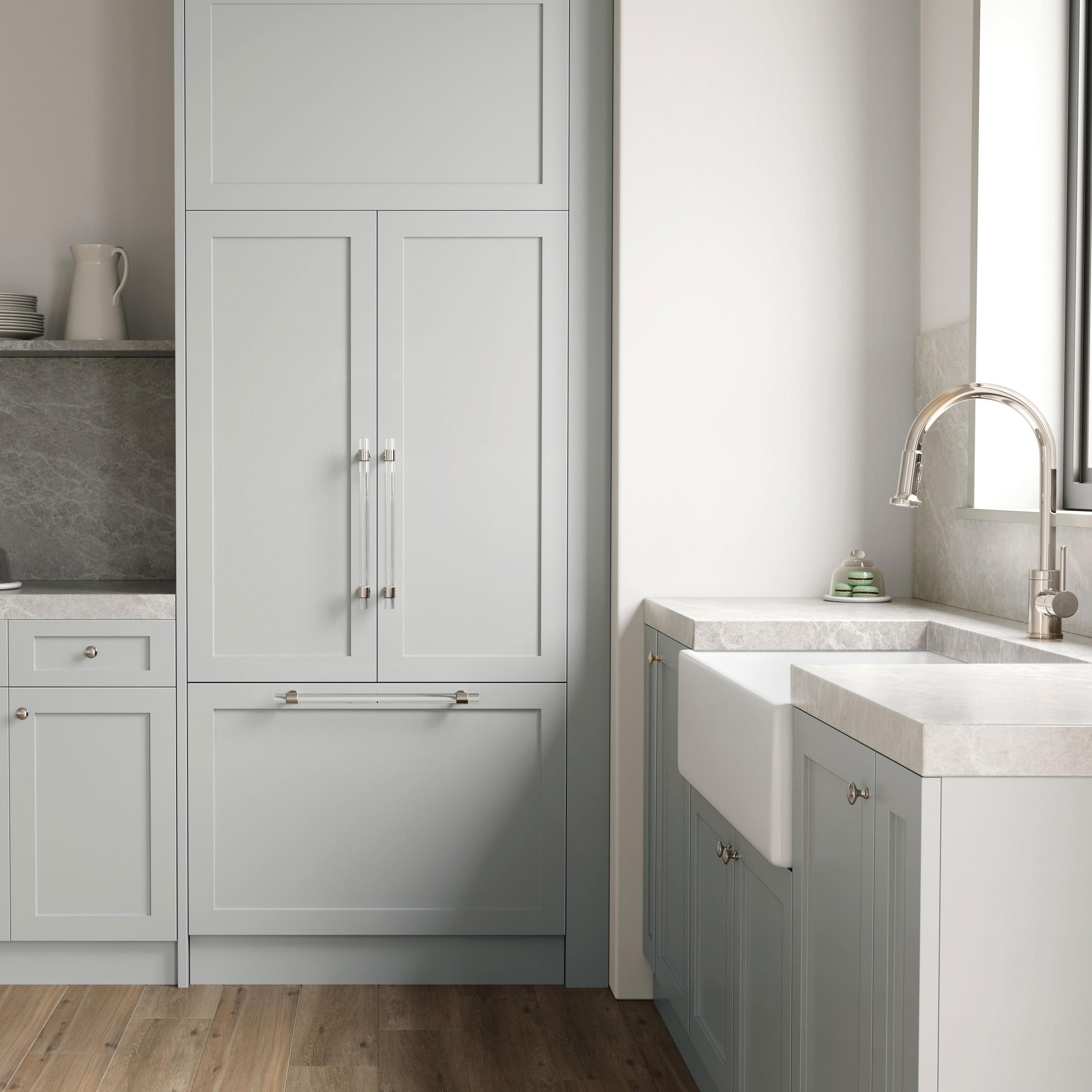 Beryn Acrylic Appliance Pull | Signature Hardware