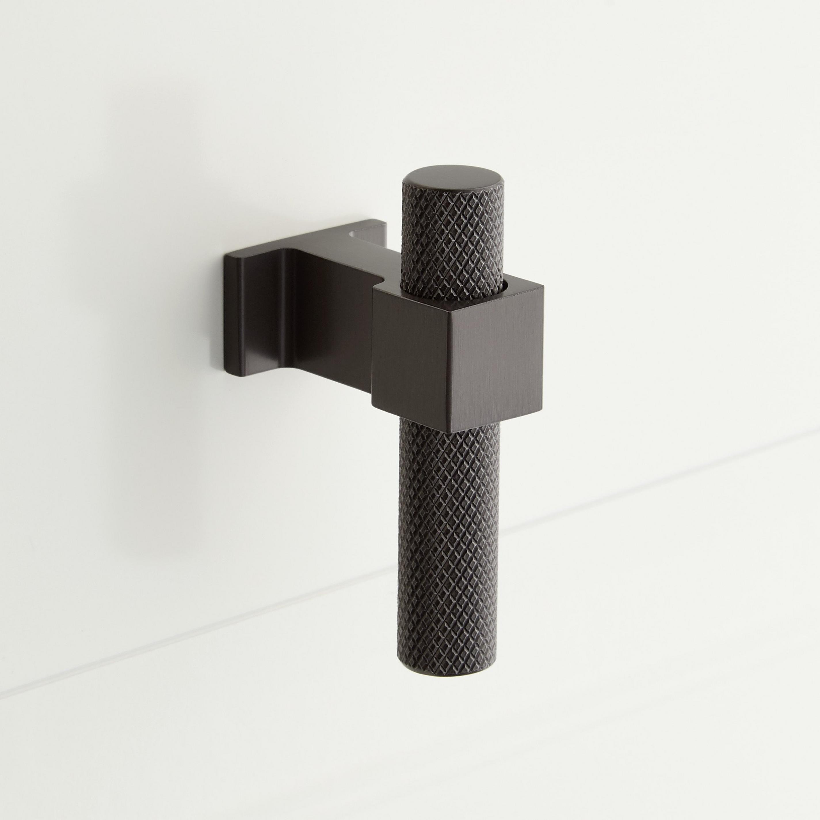Andrex Knurled Offset Cabinet Knob | Signature Hardware