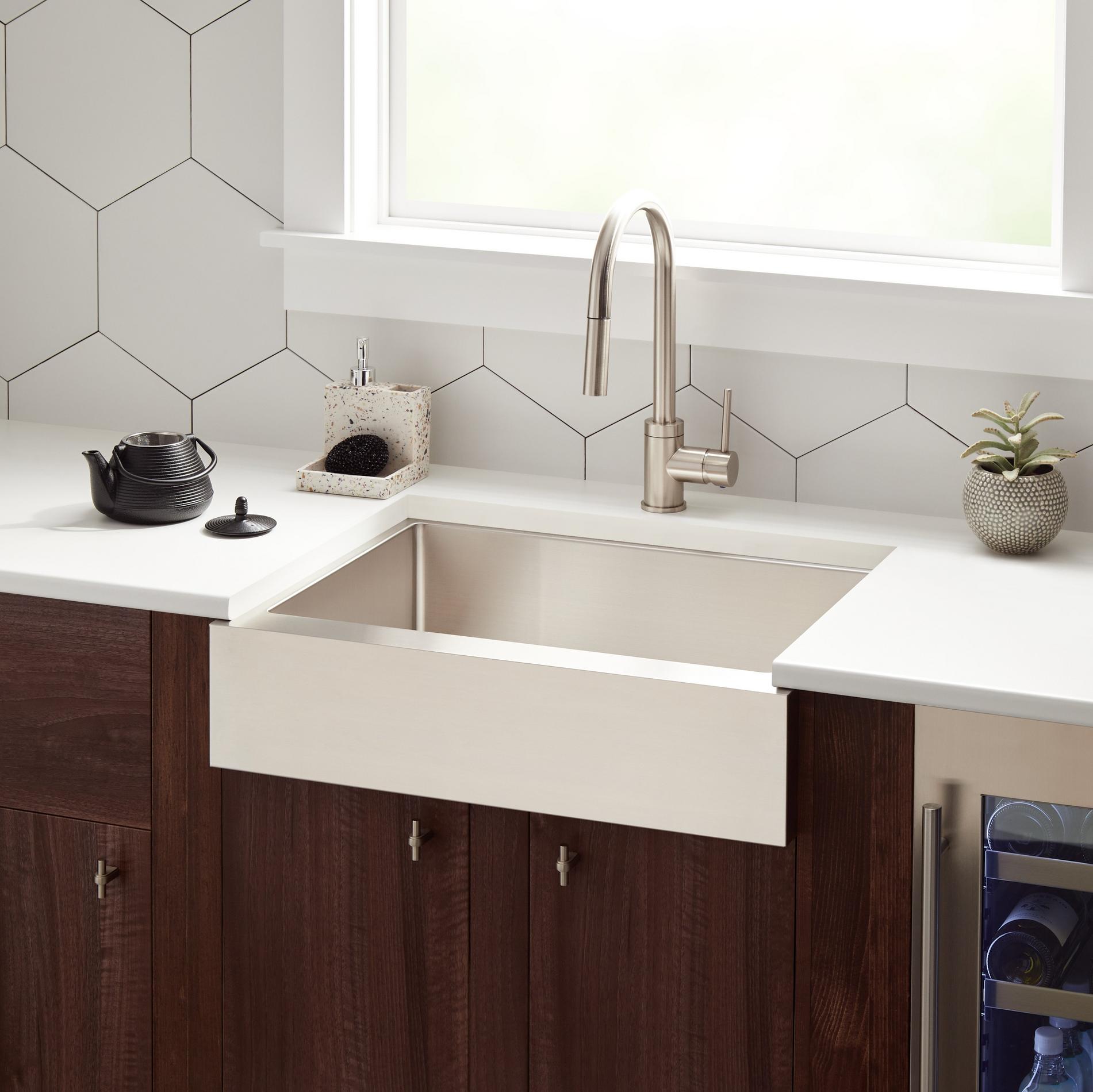 30" Hazelton Stainless Steel Retrofit Farmhouse Sink | Signature Hardware