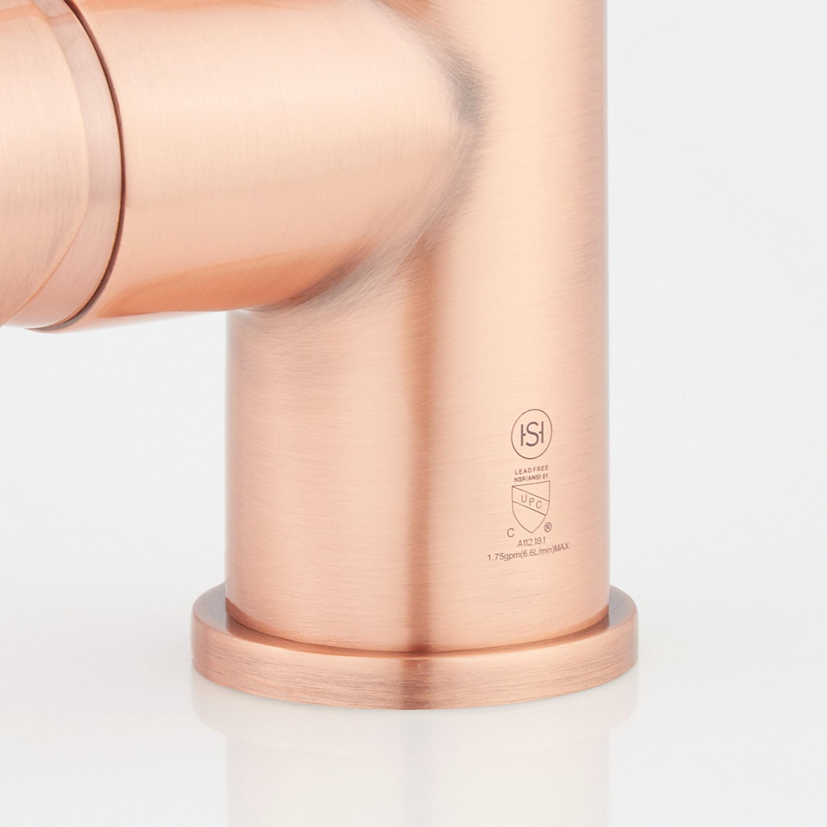 19" Presidio Kitchen Faucet with Pull-Down Spring Spout | Signature ...