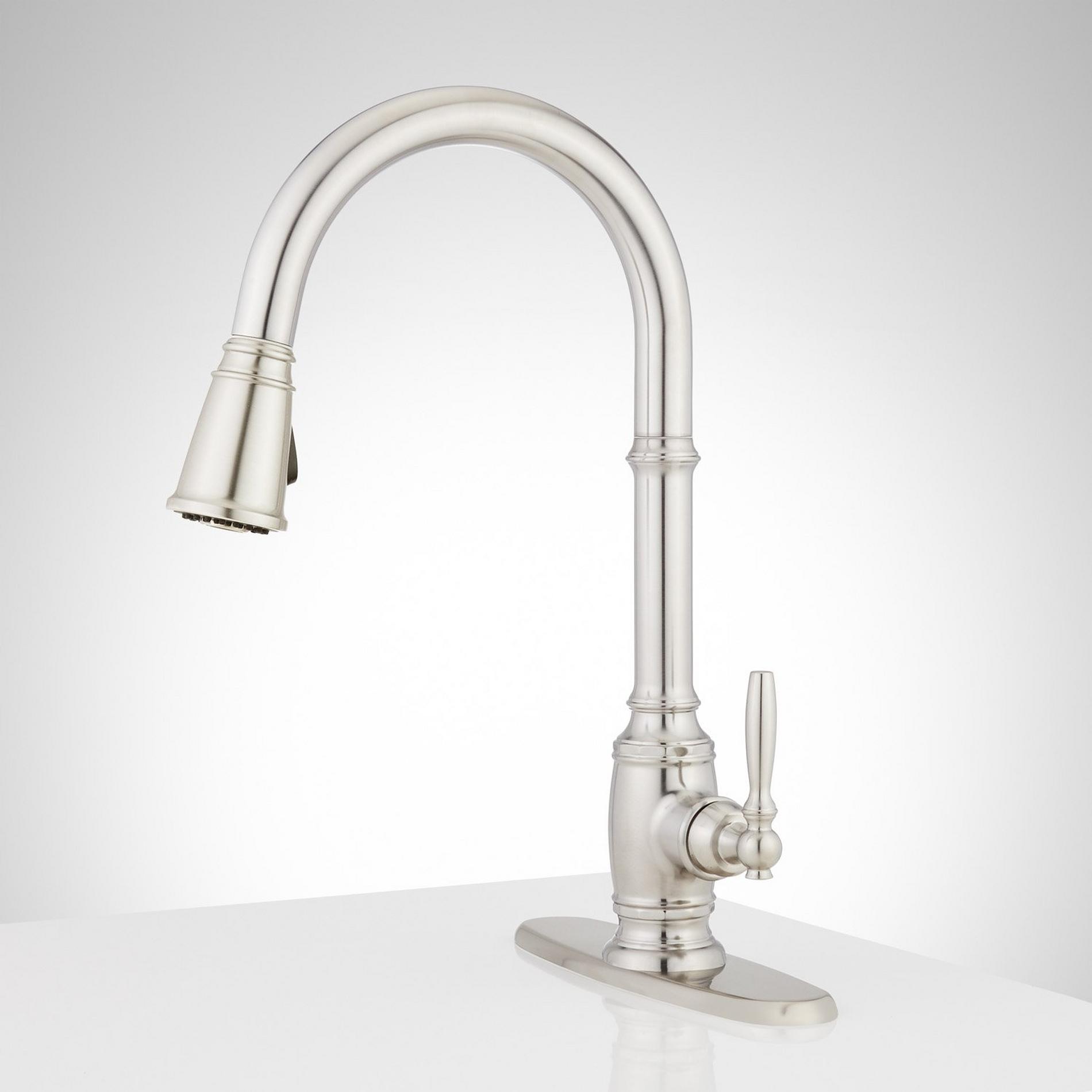 Finnian Pull-Down Kitchen Faucet with Deck Plate - Stainless Steel ...