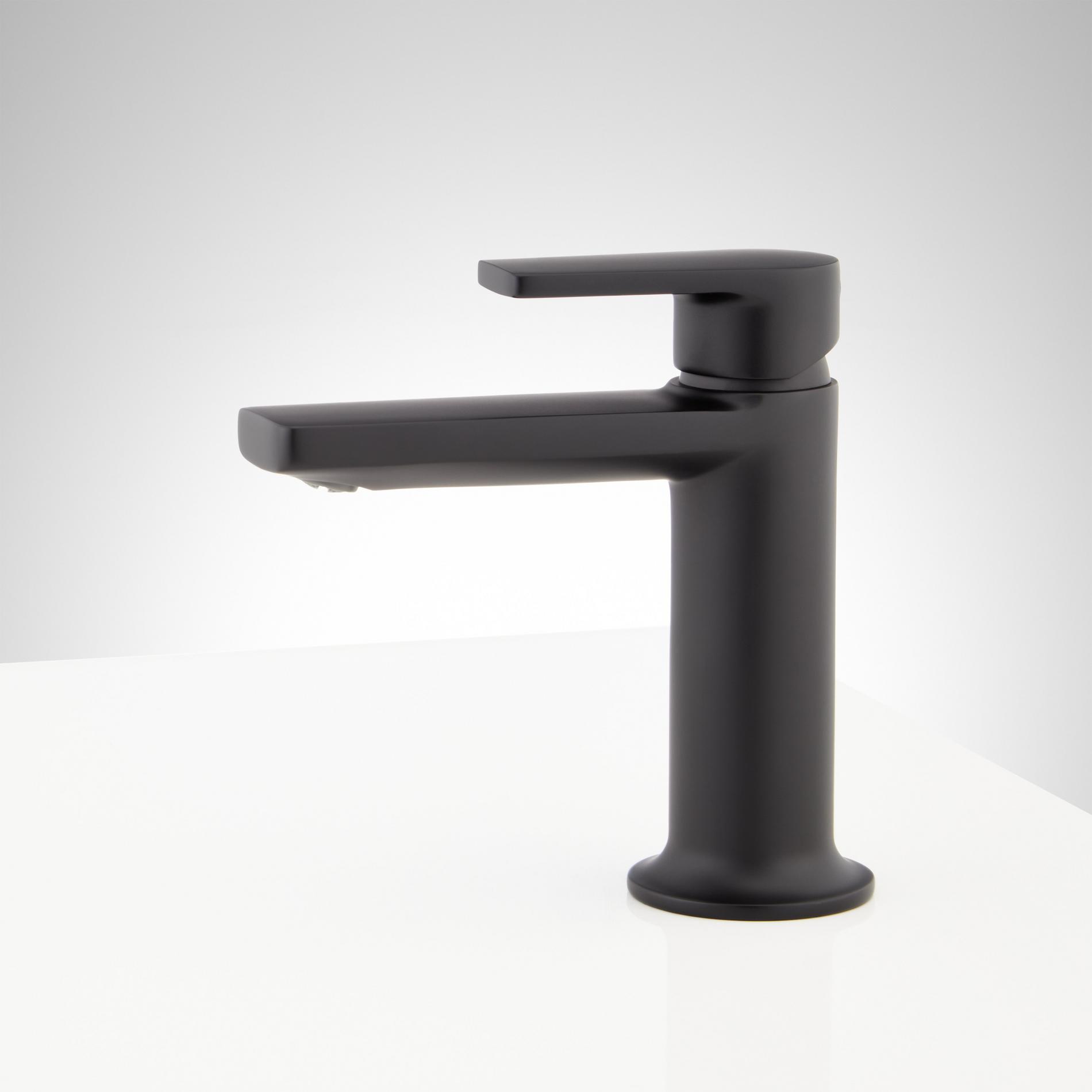 Berwyn Single-Hole Bathroom Faucet | Signature Hardware
