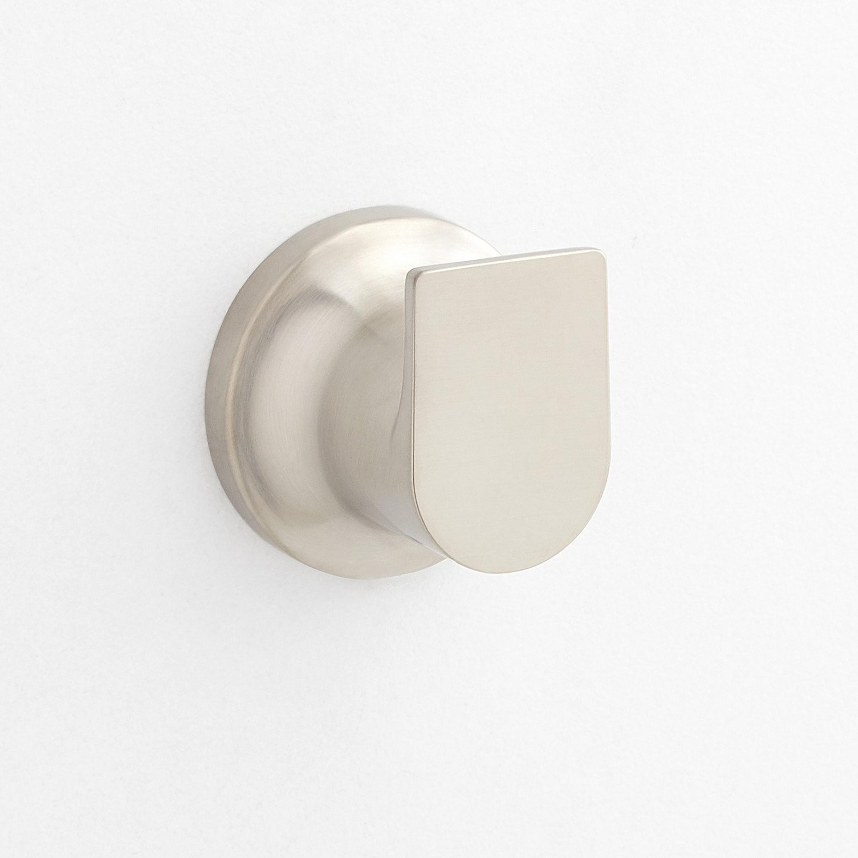 Berwyn Robe Hook | Signature Hardware