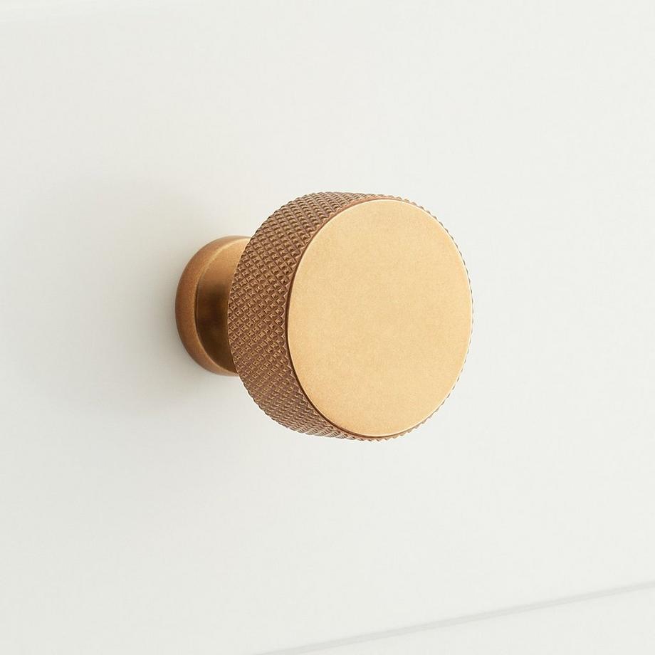 Cabinet Knobs, Kitchen Cabinet Knobs | Signature Hardware