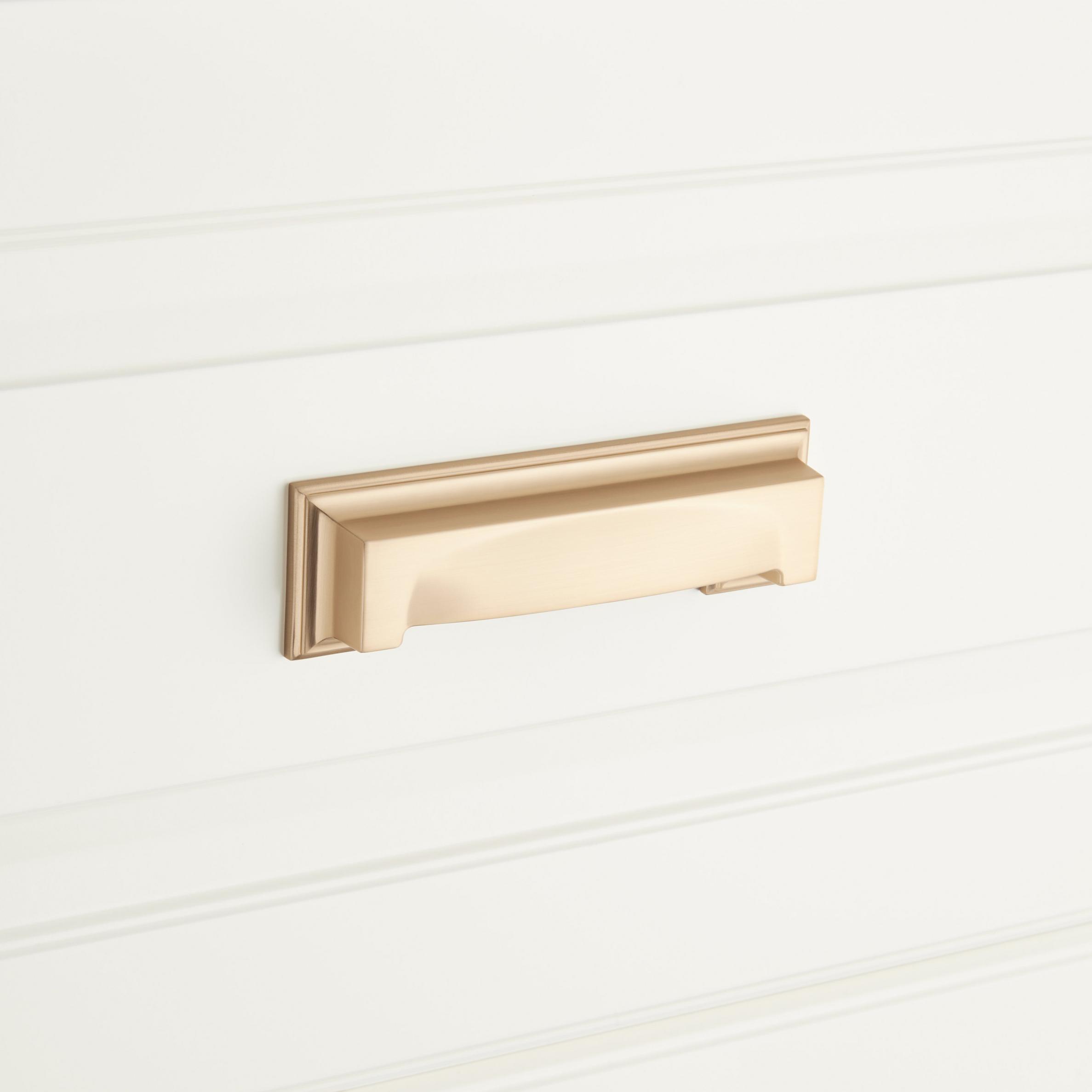 Rubeus Cup Pull | Signature Hardware