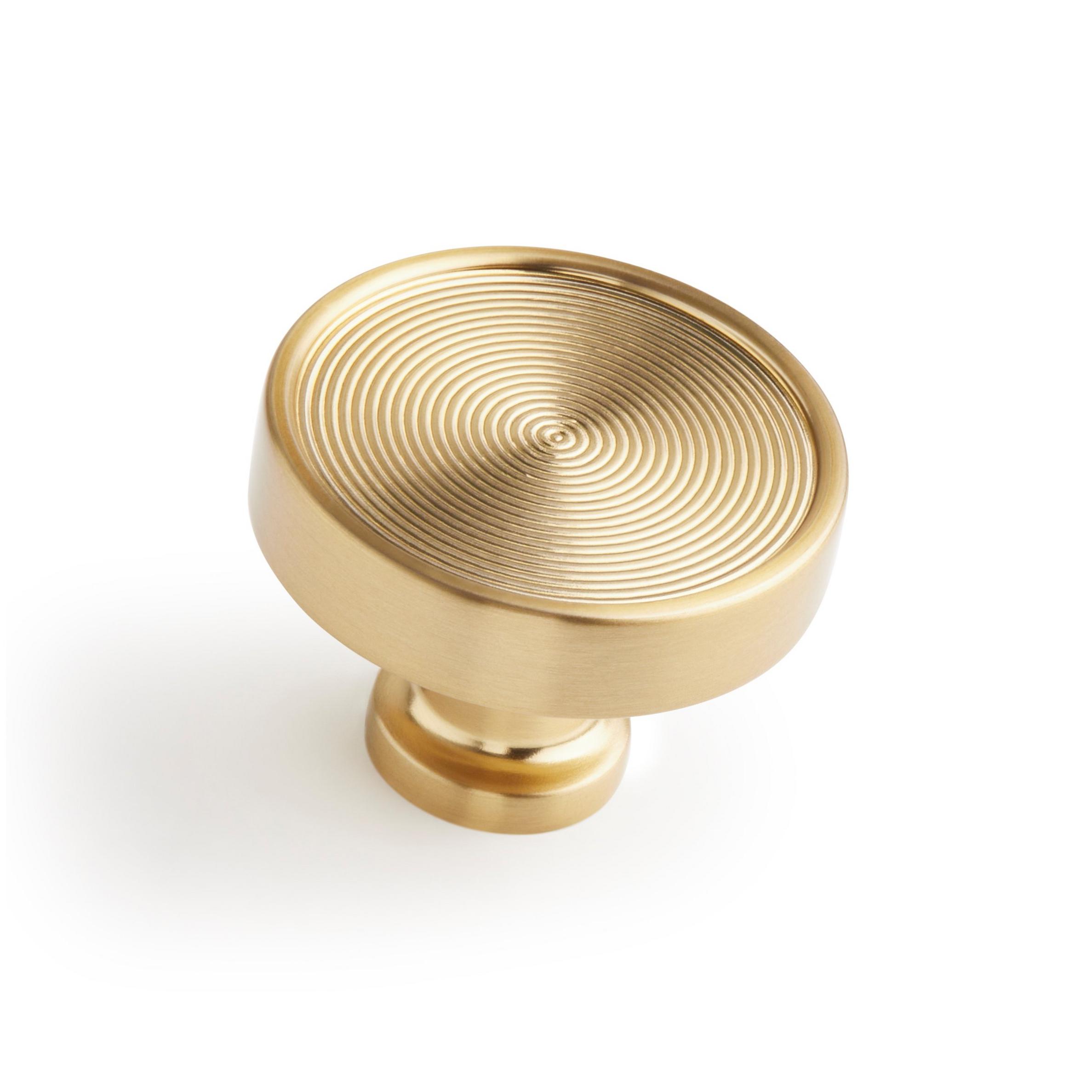 Orwell Radial Textured Round Cabinet Knob | Signature Hardware