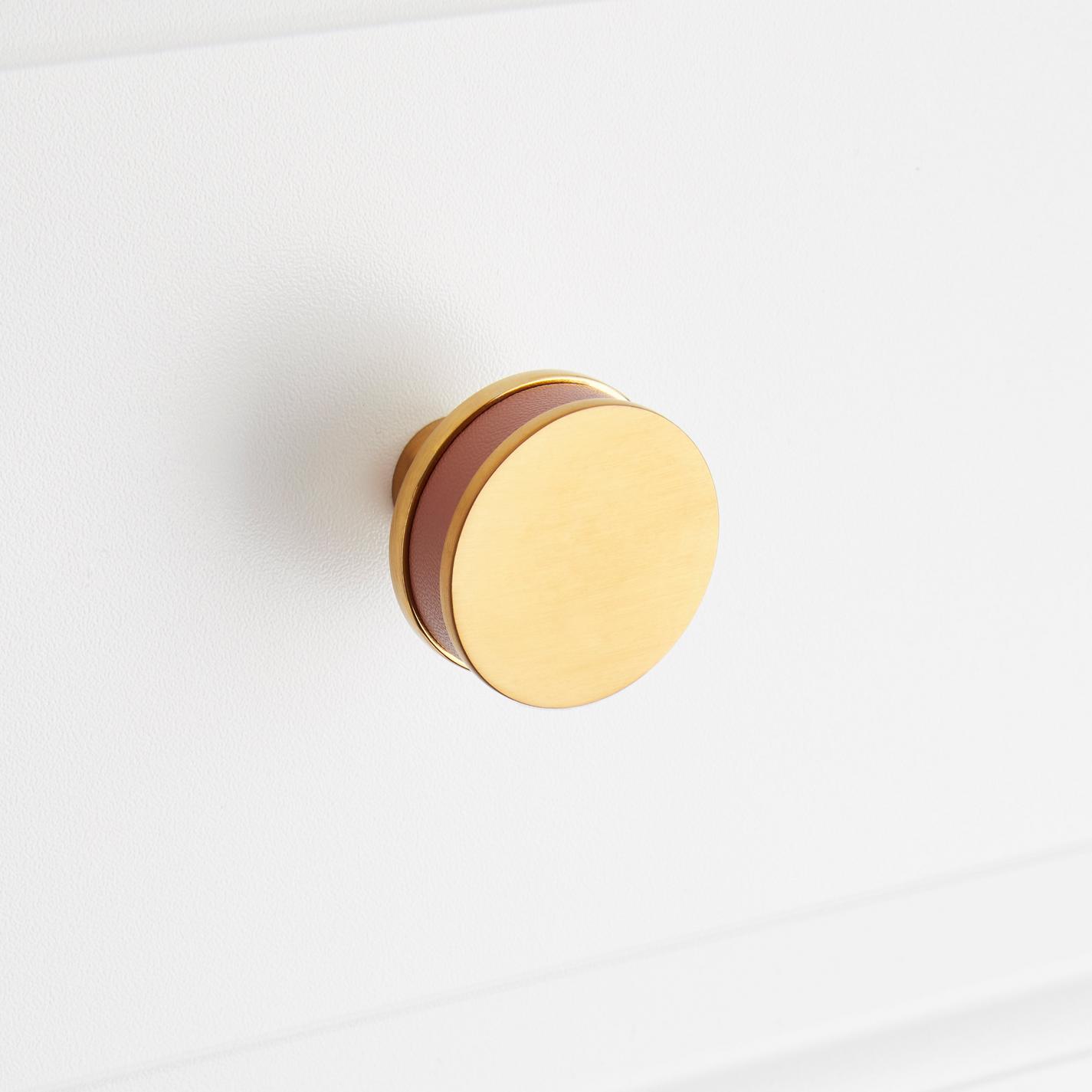 Lazzara Round Cabinet Knob Cognac Leather | Signature Hardware