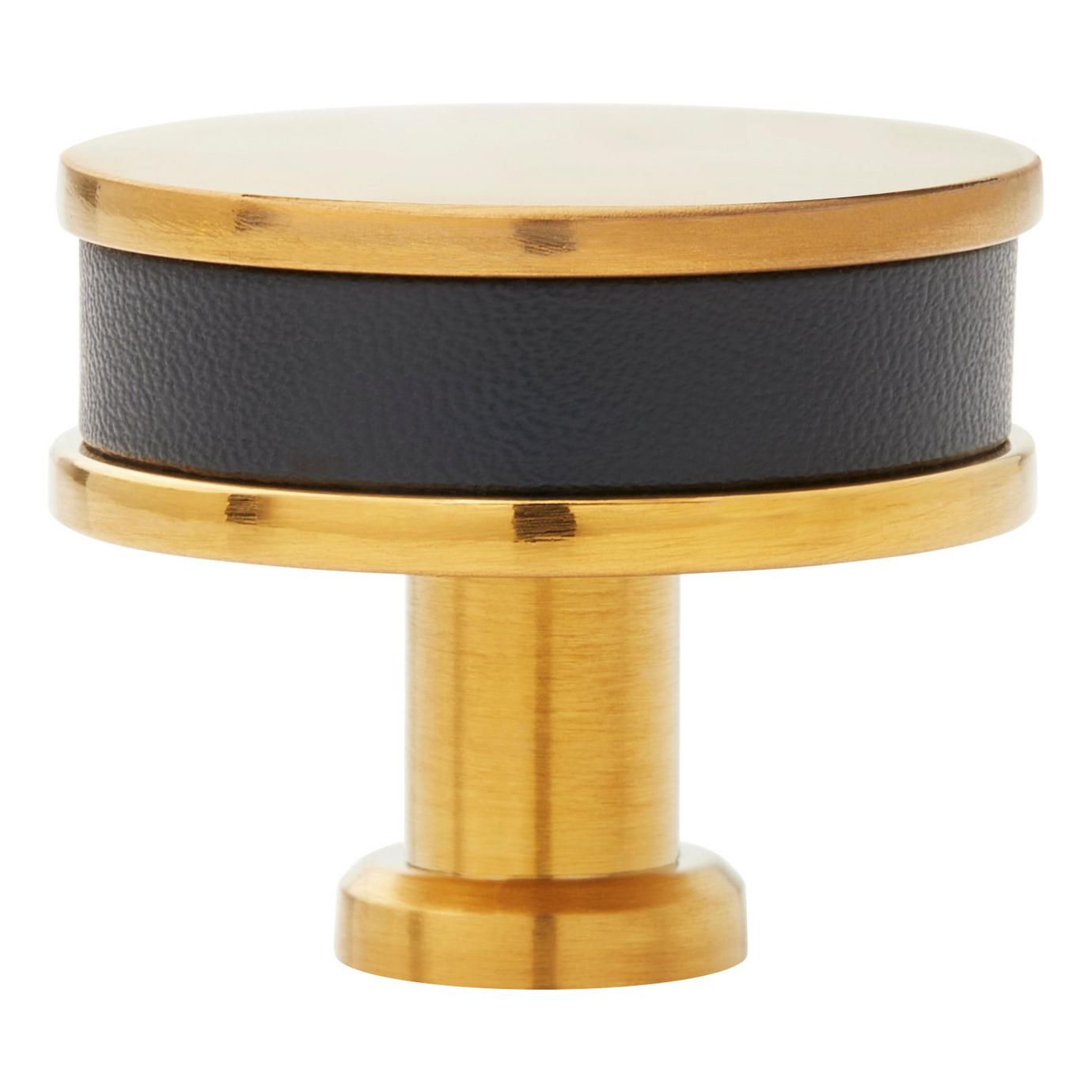 Cabinet Knobs, Kitchen Cabinet Knobs | Signature Hardware