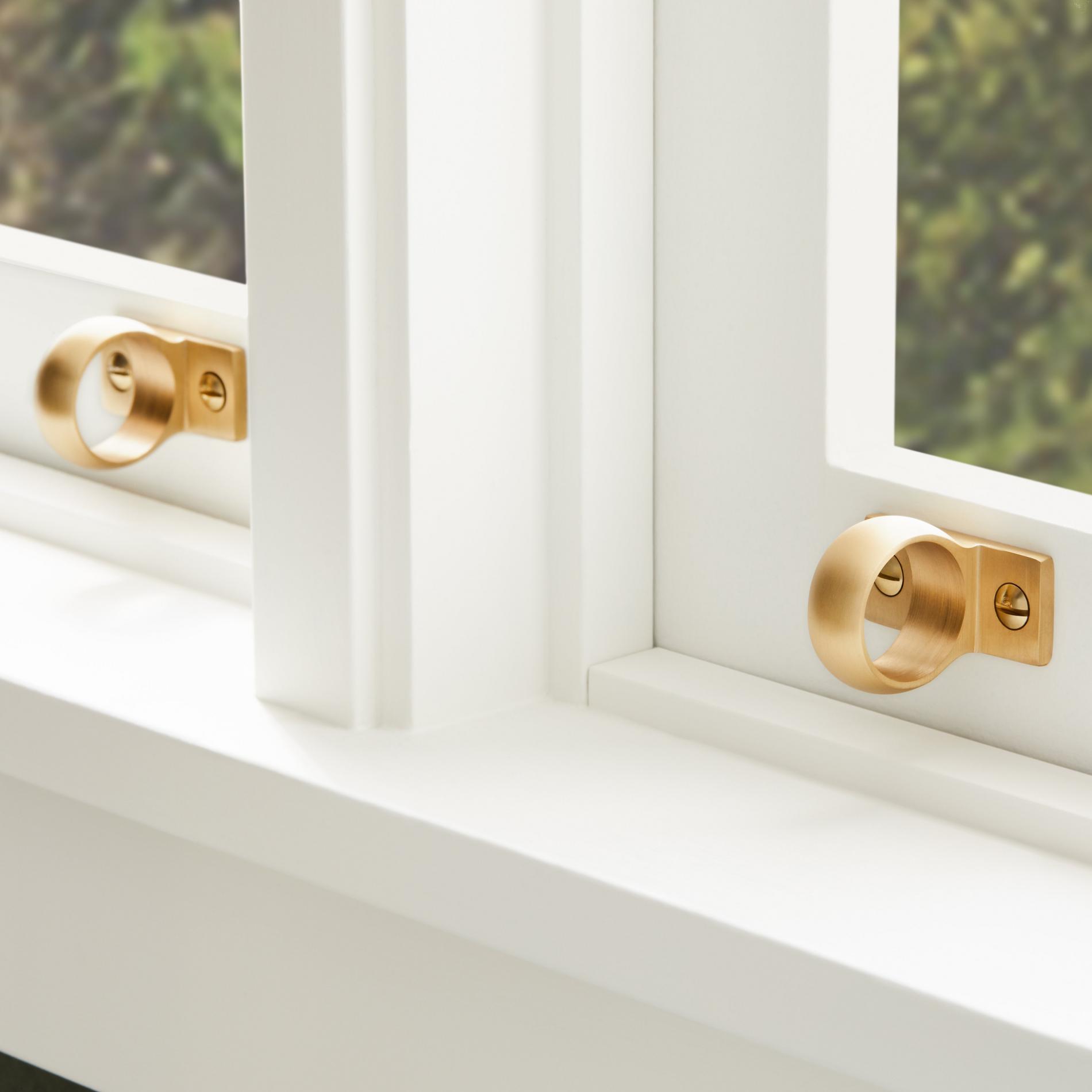 Modern Heritage Kitchen | Signature Hardware