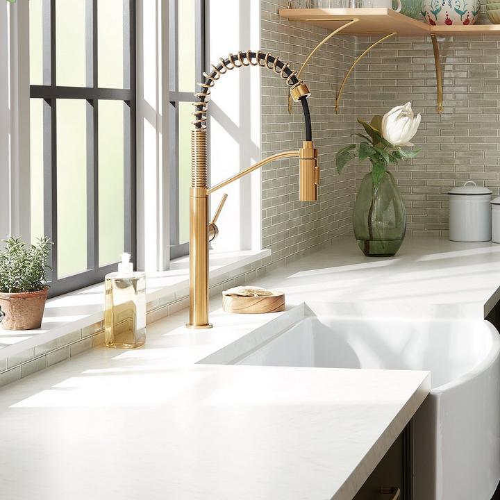 Kitchen Faucet Buying Guide | Signature Hardware