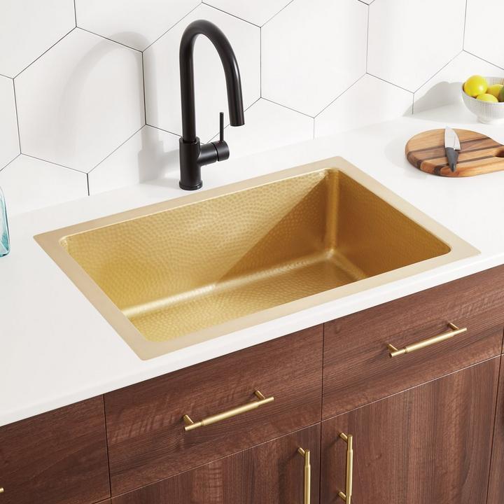 Kitchen Sink Buying Guide | Signature Hardware