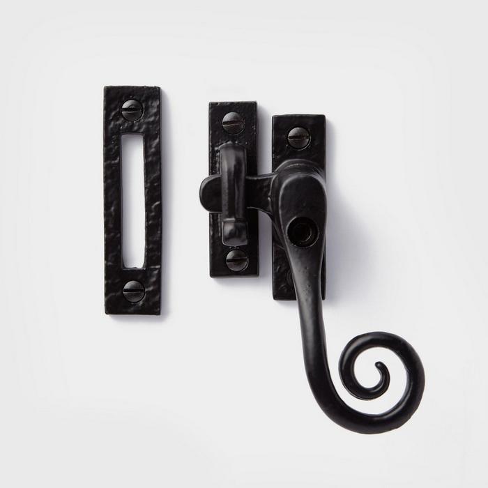 How to Choose the Right Window Hardware | Signature Hardware
